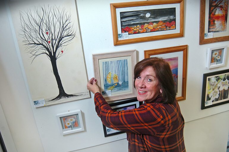 Artist Lyn sharp to exhibit her works at Bromsgrove Library - The ...