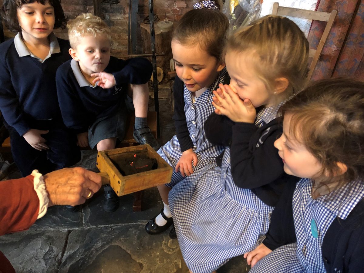 Winterfold School youngsters step back to Tudor times at Harvington ...