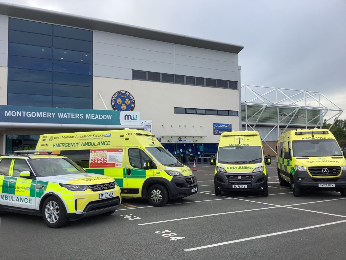 Hundreds show interest in becoming a West Midlands Ambulance Service ...