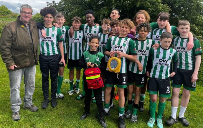 Bromsgrove Rovers AFC's treble-winning under-14s receive defibrillator ...