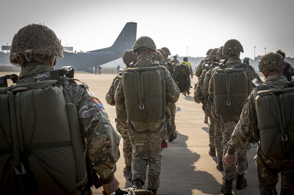 Northfield paratrooper jumps in Arnhem to honour WWII fallen soldiers ...