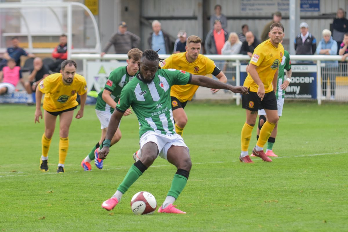 FOOTBALL - Late Robinson penalty earns Bromsgrove Sporting FA Cup ...