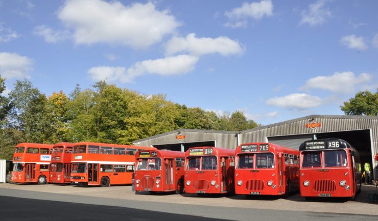 PICTURE SPECIAL - Midland Red buses draws crowds at Wythall Transport ...